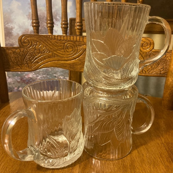 Acoroc | Dining | Vintage Crocus Pattern Tea Glass Mugs Set Of 3 ...